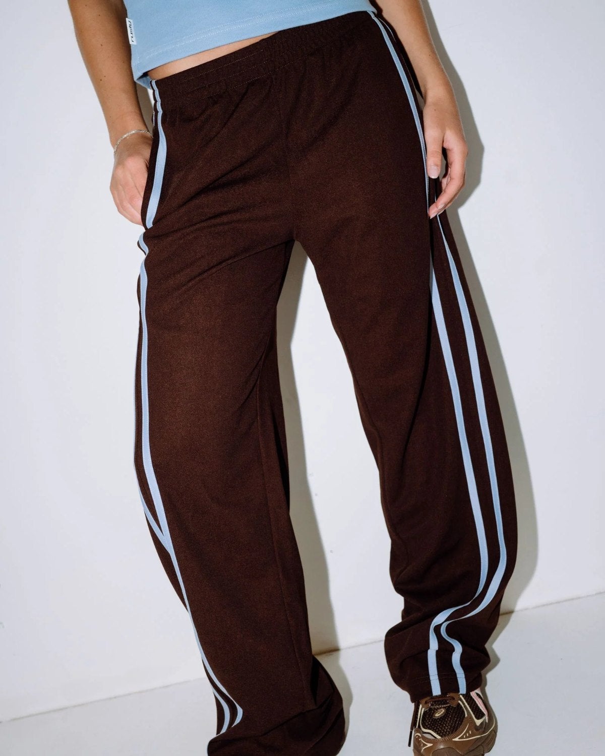 Bronson Low Rise Trackpant in Java | Chances Surf NZ