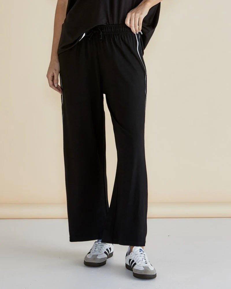 Evelyn Wide Leg Jogger | Chances Surf NZ